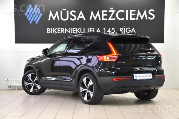 Черный Вольво XC40 2020 в Рига, объемом двигателя 0.00 л и пробегом 95 тыс. км за 28990 €, фото 8 на AUTOMOTO.COM.LV