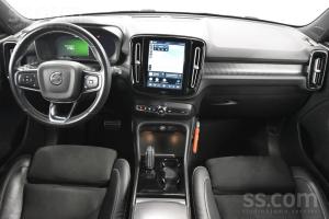 Melns Volvo XC40 2020 Rīga, ar dzinēja tilpumu 0.00 L un nobraukumu 95 tūkst. km par 28990 €, foto 15 vietnē AUTOMOTO.COM.LV