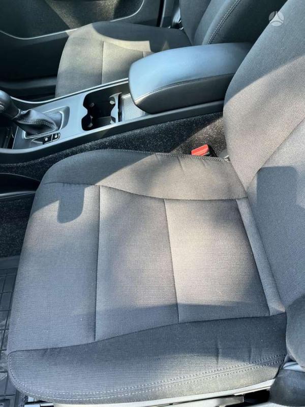 Black Volvo XC40 2020 in Kaunas, with an engine capacity of 1.48 L and mileage of 97 thousand km for 16700 €, photo 9 on AUTOMOTO.COM.LV