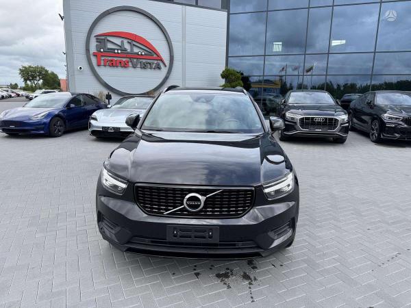 Черный Вольво XC40 2020 в Тельшяй, объемом двигателя 1.97 л и пробегом 172 тыс. км за 18200 €, фото 10 на AUTOMOTO.COM.LV