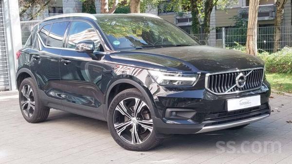 Black Volvo XC40 2020 in Riga, with an engine capacity of 2.00 L and mileage of 267 thousand km for 22000 €, photo 1 on AUTOMOTO.COM.LV