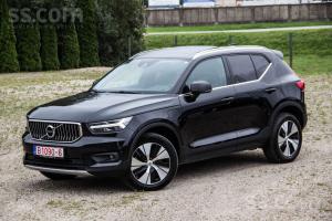 Melns Volvo XC40 2020 Tukums, ar dzinēja tilpumu 1.50 L un nobraukumu 196 tūkst. km par 18900 €, foto 7 vietnē AUTOMOTO.COM.LV