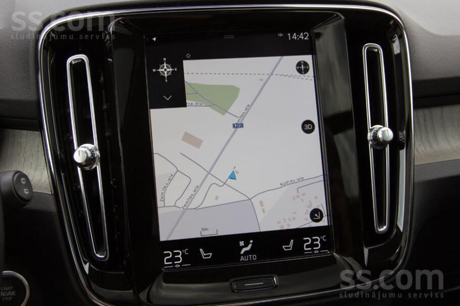 Melns Volvo XC40 2020 Tukums, ar dzinēja tilpumu 1.50 L un nobraukumu 196 tūkst. km par 18900 €, foto 21 vietnē AUTOMOTO.COM.LV