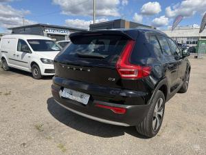 Melns Volvo XC40 2020 Panevēža, ar dzinēja tilpumu 1.97 L un nobraukumu 258 tūkst. km par 13000 €, foto 8 vietnē AUTOMOTO.COM.LV