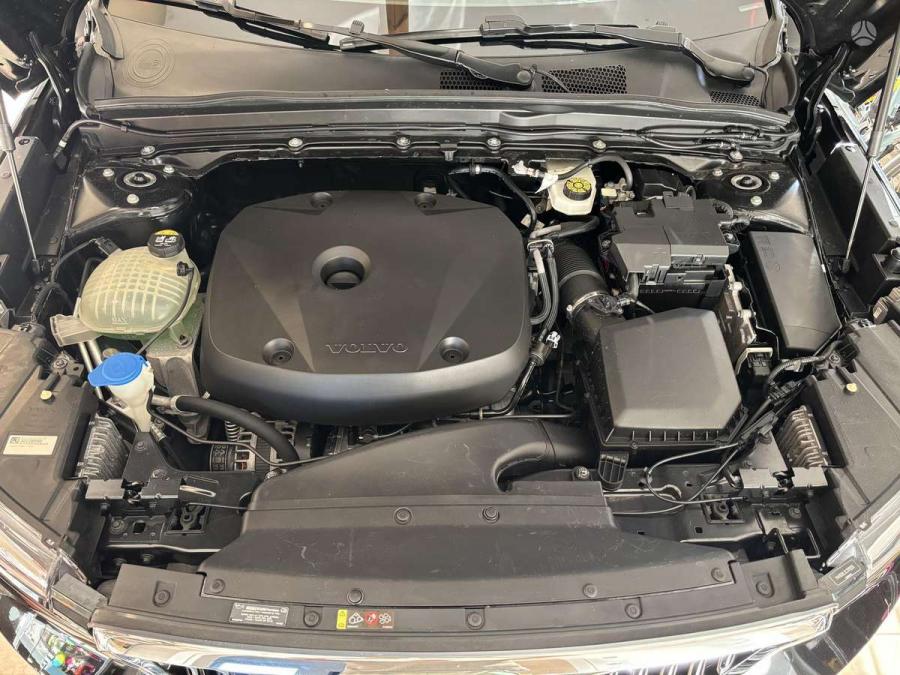 Черный Вольво XC40 2020 в Каунас, объемом двигателя 1.97 л и пробегом 116 тыс. км за 22500 €, фото 14 на AUTOMOTO.COM.LV