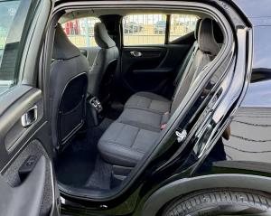 Black Volvo XC40 2020 in Panevezys, with an engine capacity of 1.48 L and mileage of 106 thousand km for 20700 €, photo 27 on AUTOMOTO.COM.LV