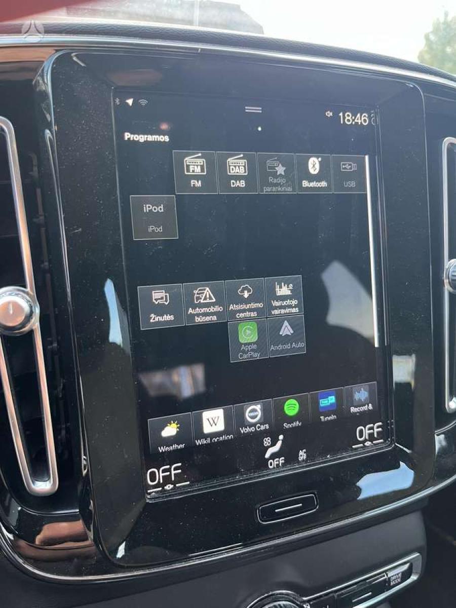 Black Volvo XC40 2020 in Kaunas, with an engine capacity of 1.48 L and mileage of 65 thousand km for 16950 €, photo 13 on AUTOMOTO.COM.LV