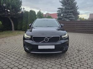 Black Volvo XC40 2020 in Kaunas, with an engine capacity of 1.48 L and mileage of 107 thousand km for 18400 €, photo 3 on AUTOMOTO.COM.LV