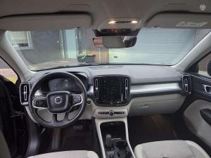 Black Volvo XC40 2020 in Kaunas, with an engine capacity of 1.48 L and mileage of 107 thousand km for 18400 €, photo 10 on AUTOMOTO.COM.LV