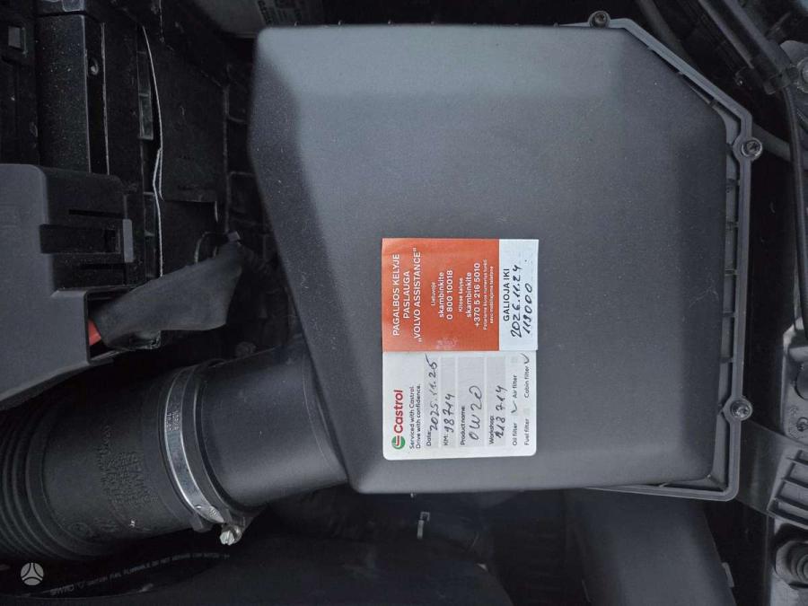 Black Volvo XC40 2020 in Kaunas, with an engine capacity of 1.48 L and mileage of 107 thousand km for 18400 €, photo 31 on AUTOMOTO.COM.LV
