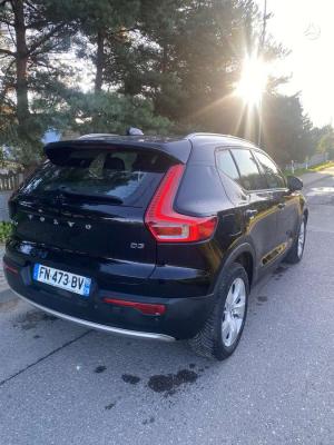 Черный Вольво XC40 2020 в Таураге, объемом двигателя 1.97 л и пробегом 300 тыс. км за 12999 €, фото 5 на AUTOMOTO.COM.LV
