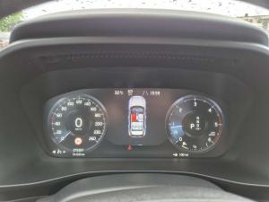 Черный Вольво XC40 2020 в Утена, объемом двигателя 1.97 л и пробегом 279 тыс. км за 13990 €, фото 15 на AUTOMOTO.COM.LV