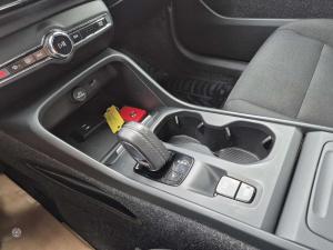 Черный Вольво XC40 2020 в Утена, объемом двигателя 1.97 л и пробегом 279 тыс. км за 13990 €, фото 17 на AUTOMOTO.COM.LV