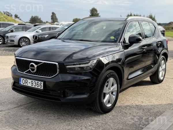 Melns Volvo XC40 2020 Rīga, ar dzinēja tilpumu 2.00 L un nobraukumu 198 tūkst. km par 16500 €, foto 4 vietnē AUTOMOTO.COM.LV