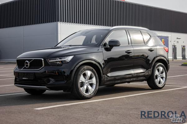 Melns Volvo XC40 2020 Kauņa, ar dzinēja tilpumu 1.50 L un nobraukumu 85 tūkst. km par 16300 €, foto 1 vietnē AUTOMOTO.COM.LV