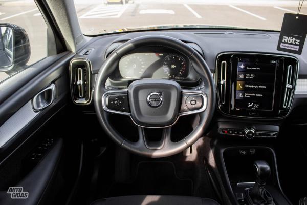 Melns Volvo XC40 2020 Kauņa, ar dzinēja tilpumu 1.50 L un nobraukumu 85 tūkst. km par 16300 €, foto 11 vietnē AUTOMOTO.COM.LV
