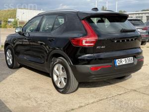 Black Volvo XC40 2020 in Riga, with an engine capacity of 2.00 L and mileage of 198 thousand km for 15990 €, photo 14 on AUTOMOTO.COM.LV