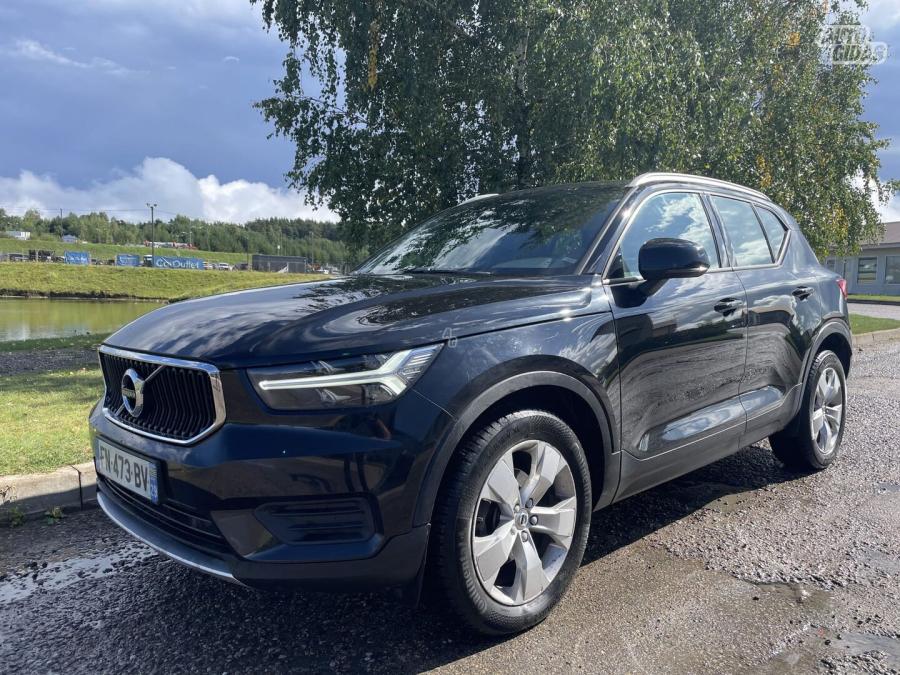 Melns Volvo XC40 2020 Viļņa, ar dzinēja tilpumu 2.00 L un nobraukumu 300 tūkst. km par 12500 €, foto 1 vietnē AUTOMOTO.COM.LV