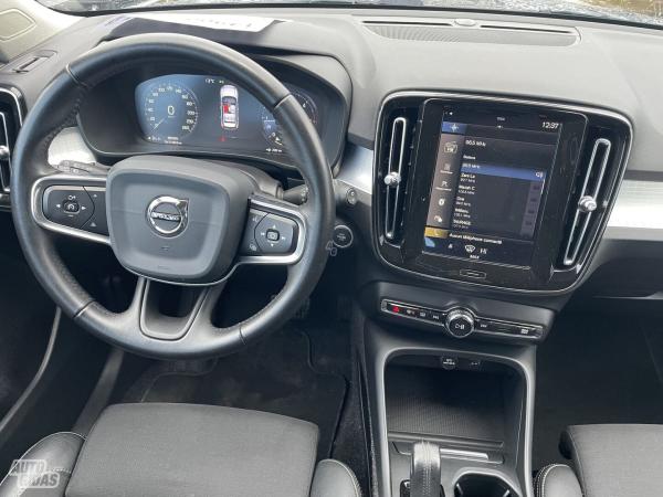 Черный Вольво XC40 2020 в Вильнюс, объемом двигателя 2.00 л и пробегом 300 тыс. км за 12500 €, фото 7 на AUTOMOTO.COM.LV