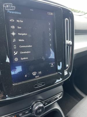 Melns Volvo XC40 2020 Viļņa, ar dzinēja tilpumu 2.00 L un nobraukumu 300 tūkst. km par 12500 €, foto 13 vietnē AUTOMOTO.COM.LV