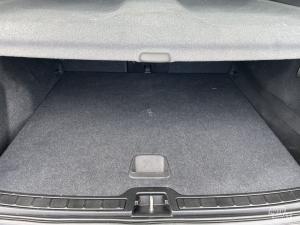 Melns Volvo XC40 2020 Viļņa, ar dzinēja tilpumu 2.00 L un nobraukumu 300 tūkst. km par 12500 €, foto 17 vietnē AUTOMOTO.COM.LV