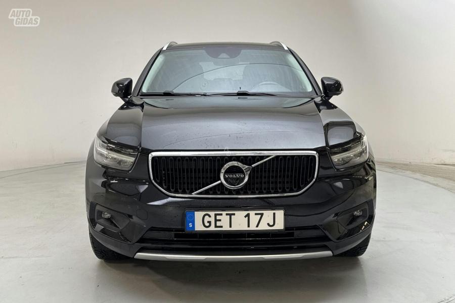 Black Volvo XC40 2021 in Kaunas, with an engine capacity of 0.00 L and mileage of 43 thousand km for 29961 €, photo 4 on AUTOMOTO.COM.LV
