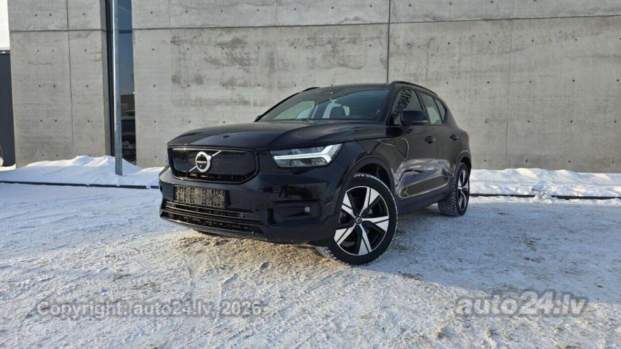 Melns Volvo XC40 2021 Viljandi, ar dzinēja tilpumu 0.00 L un nobraukumu 105 tūkst. km par 26500 €, foto 1 vietnē AUTOMOTO.COM.LV