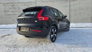 Melns Volvo XC40 2021 Viljandi, ar dzinēja tilpumu 0.00 L un nobraukumu 105 tūkst. km par 26500 €, foto 4 vietnē AUTOMOTO.COM.LV