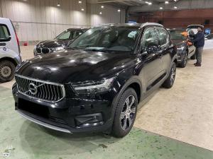 Melns Volvo XC40 2021 Viļņa, ar dzinēja tilpumu 1.48 L un nobraukumu 149 tūkst. km par 24442 €, foto  vietnē AUTOMOTO.COM.LV