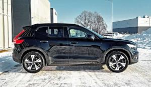 Black Volvo XC40 2021 in Vilnius, with an engine capacity of 0.00 L and mileage of 153 thousand km for 20990 €, photo 5 on AUTOMOTO.COM.LV