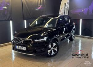 Black Volvo XC40 2021 in Avizieniai, with an engine capacity of 1.50 L and mileage of 64 thousand km for 21500 €, photo  on AUTOMOTO.COM.LV
