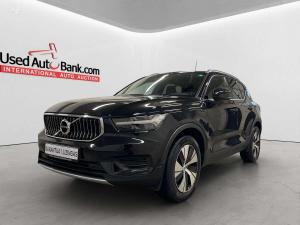 Melns Volvo XC40 2021 Viļņa, ar dzinēja tilpumu 1.48 L un nobraukumu 187 tūkst. km par 17545 €, foto  vietnē AUTOMOTO.COM.LV