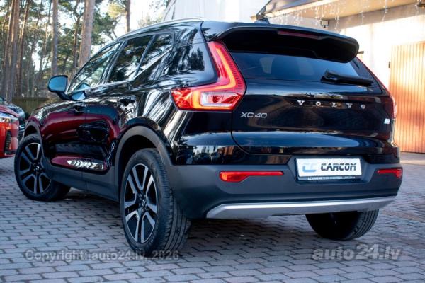 Black Volvo XC40 2021 in Tallinn, with an engine capacity of 1.50 L and mileage of 111 thousand km for 26890 €, photo 6 on AUTOMOTO.COM.LV