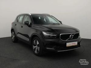 Black Volvo XC40 2021 in Vilnius, with an engine capacity of 1.50 L and mileage of 185 thousand km for 18399 €, photo 11 on AUTOMOTO.COM.LV