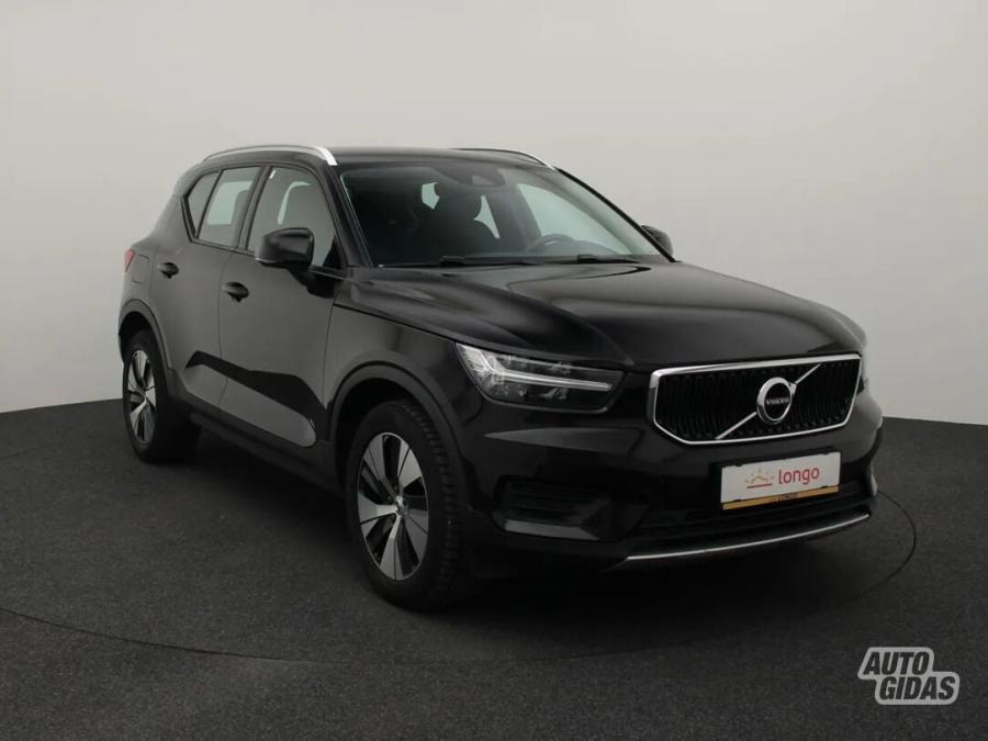 Black Volvo XC40 2021 in Vilnius, with an engine capacity of 1.50 L and mileage of 185 thousand km for 18399 €, photo 11 on AUTOMOTO.COM.LV
