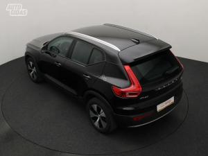 Black Volvo XC40 2021 in Vilnius, with an engine capacity of 1.50 L and mileage of 185 thousand km for 18399 €, photo 13 on AUTOMOTO.COM.LV