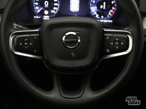 Black Volvo XC40 2021 in Vilnius, with an engine capacity of 1.50 L and mileage of 185 thousand km for 18399 €, photo 19 on AUTOMOTO.COM.LV