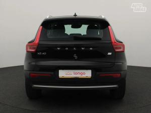 Black Volvo XC40 2021 in Vilnius, with an engine capacity of 1.50 L and mileage of 202 thousand km for 19399 €, photo 6 on AUTOMOTO.COM.LV