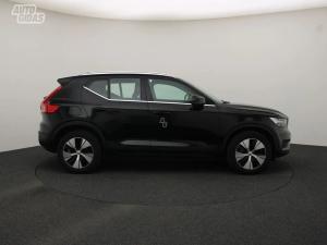 Black Volvo XC40 2021 in Vilnius, with an engine capacity of 1.50 L and mileage of 202 thousand km for 19399 €, photo 10 on AUTOMOTO.COM.LV