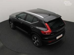 Black Volvo XC40 2021 in Vilnius, with an engine capacity of 1.50 L and mileage of 202 thousand km for 19399 €, photo 13 on AUTOMOTO.COM.LV