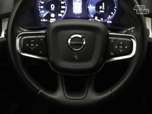 Black Volvo XC40 2021 in Vilnius, with an engine capacity of 1.50 L and mileage of 202 thousand km for 19399 €, photo 19 on AUTOMOTO.COM.LV