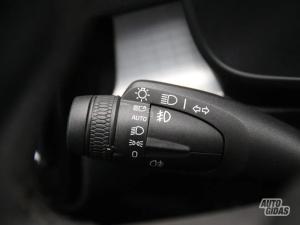 Black Volvo XC40 2021 in Vilnius, with an engine capacity of 1.50 L and mileage of 202 thousand km for 19399 €, photo 28 on AUTOMOTO.COM.LV