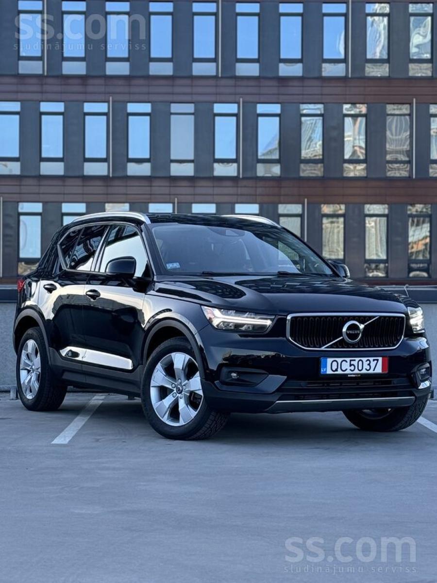 Melns Volvo XC40 2021 Rīga, ar dzinēja tilpumu 2.00 L un nobraukumu 167 tūkst. km par 17900 €, foto 1 vietnē AUTOMOTO.COM.LV