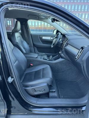 Melns Volvo XC40 2021 Rīga, ar dzinēja tilpumu 2.00 L un nobraukumu 167 tūkst. km par 17900 €, foto 10 vietnē AUTOMOTO.COM.LV