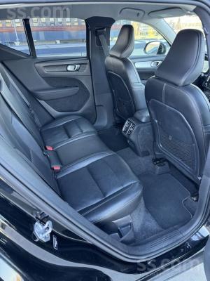 Melns Volvo XC40 2021 Rīga, ar dzinēja tilpumu 2.00 L un nobraukumu 167 tūkst. km par 17900 €, foto 11 vietnē AUTOMOTO.COM.LV