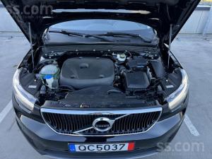 Melns Volvo XC40 2021 Rīga, ar dzinēja tilpumu 2.00 L un nobraukumu 167 tūkst. km par 17900 €, foto 14 vietnē AUTOMOTO.COM.LV