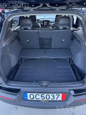 Melns Volvo XC40 2021 Rīga, ar dzinēja tilpumu 2.00 L un nobraukumu 167 tūkst. km par 17900 €, foto 16 vietnē AUTOMOTO.COM.LV