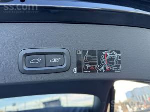 Melns Volvo XC40 2021 Rīga, ar dzinēja tilpumu 2.00 L un nobraukumu 167 tūkst. km par 17900 €, foto 17 vietnē AUTOMOTO.COM.LV