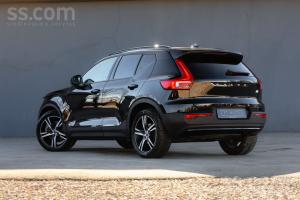 Черный Вольво XC40 2021 в Елгава, объемом двигателя 1.50 л и пробегом 209 тыс. км за 20500 €, фото 8 на AUTOMOTO.COM.LV
