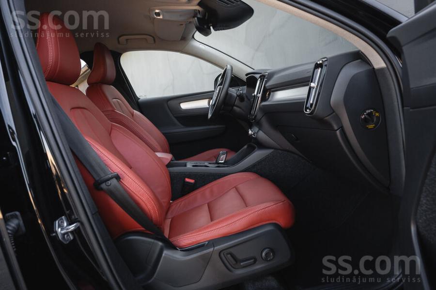 Черный Вольво XC40 2021 в Елгава, объемом двигателя 1.50 л и пробегом 209 тыс. км за 20500 €, фото 13 на AUTOMOTO.COM.LV